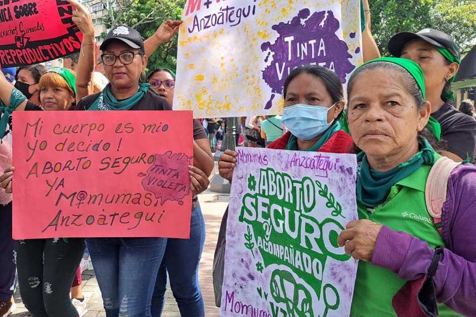Mujeres Presionan A La An Para Que Discuta Proyecto De Ley Que